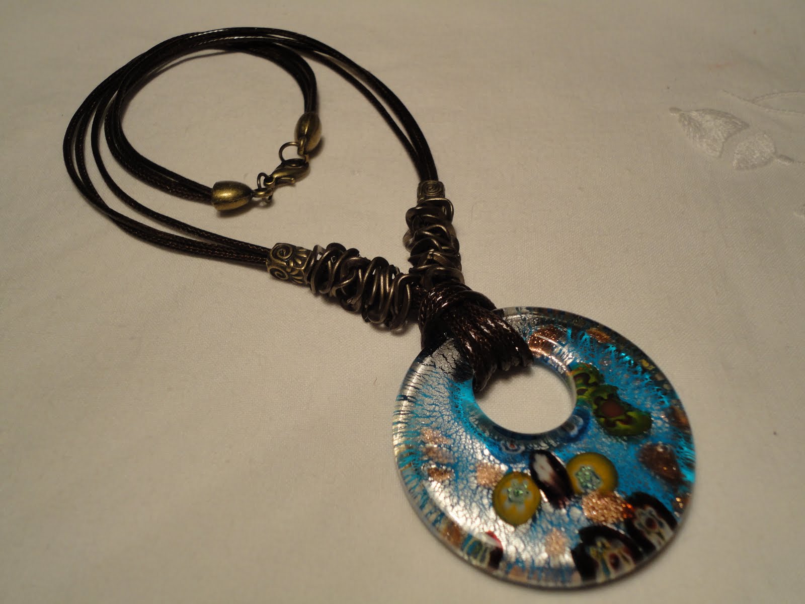 DANIJU Bijuterias::..: Colar com pendente