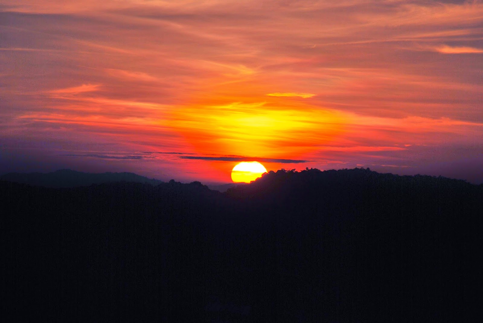 In passing - Malaysian: Sunrise in Cameron Highlands...