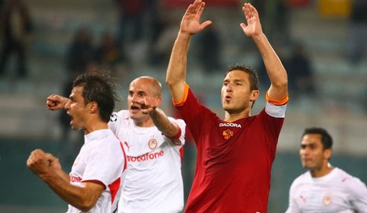 Kit Collection - My Soccer Jersey Collection: AS Roma 2006-2007 Home