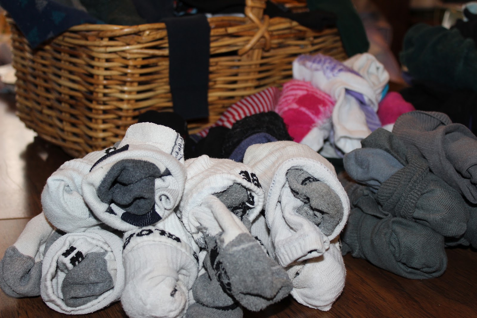 5Bent Needles: Odd socks