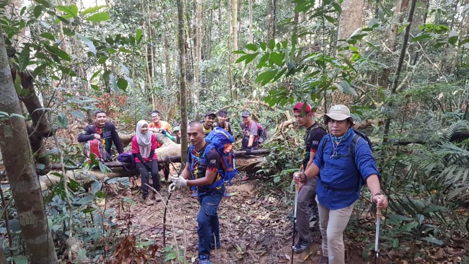 Prima Riders Cycling Club (PRCC): Hiking Gunung Ulu Semangkok KKB - 12 ...