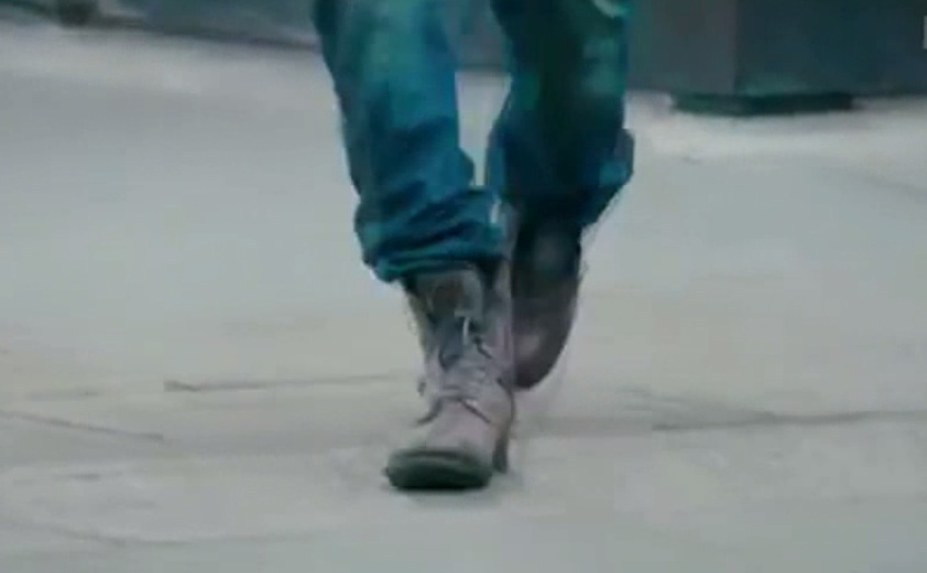 X - Blog: Shoes of Shahrukh Khan in "Jab Tak Hai Jaan" Challa Song