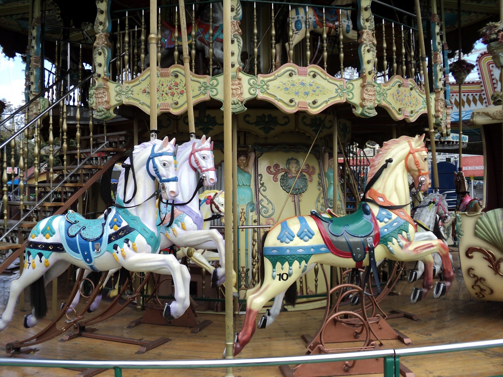 Alfonso Piedras Ania: Carousel de la Feria de Chapultepec