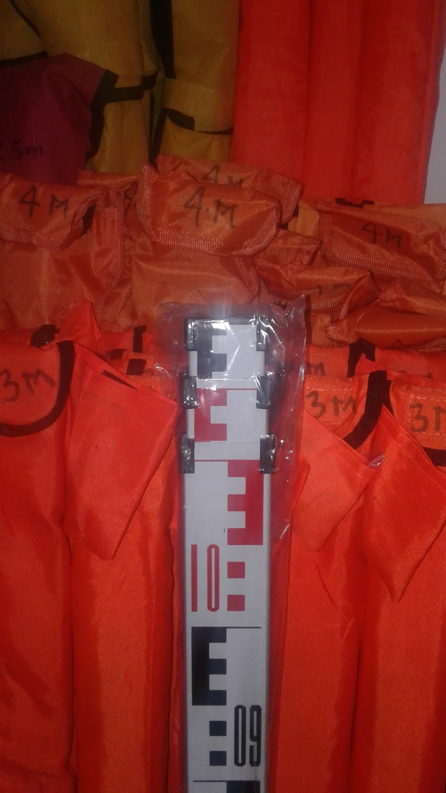 Jual Rambu Ukur/ Bak Ukur Berbagai Ukuran dan Perlengkapan Survei Lainnya