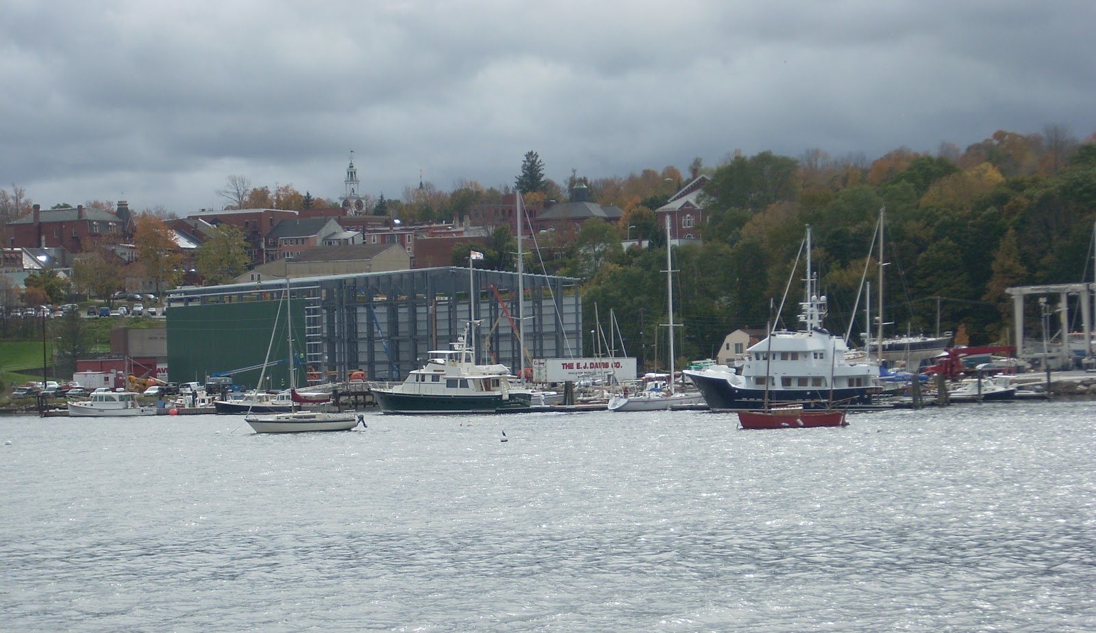 LARRY'S RAMBLE: 2012-06-03