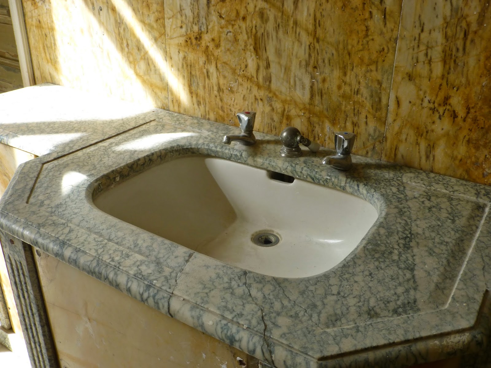 Entrée to Black Paris™: Renovations at Josephine Baker's Villa Le Beau ...