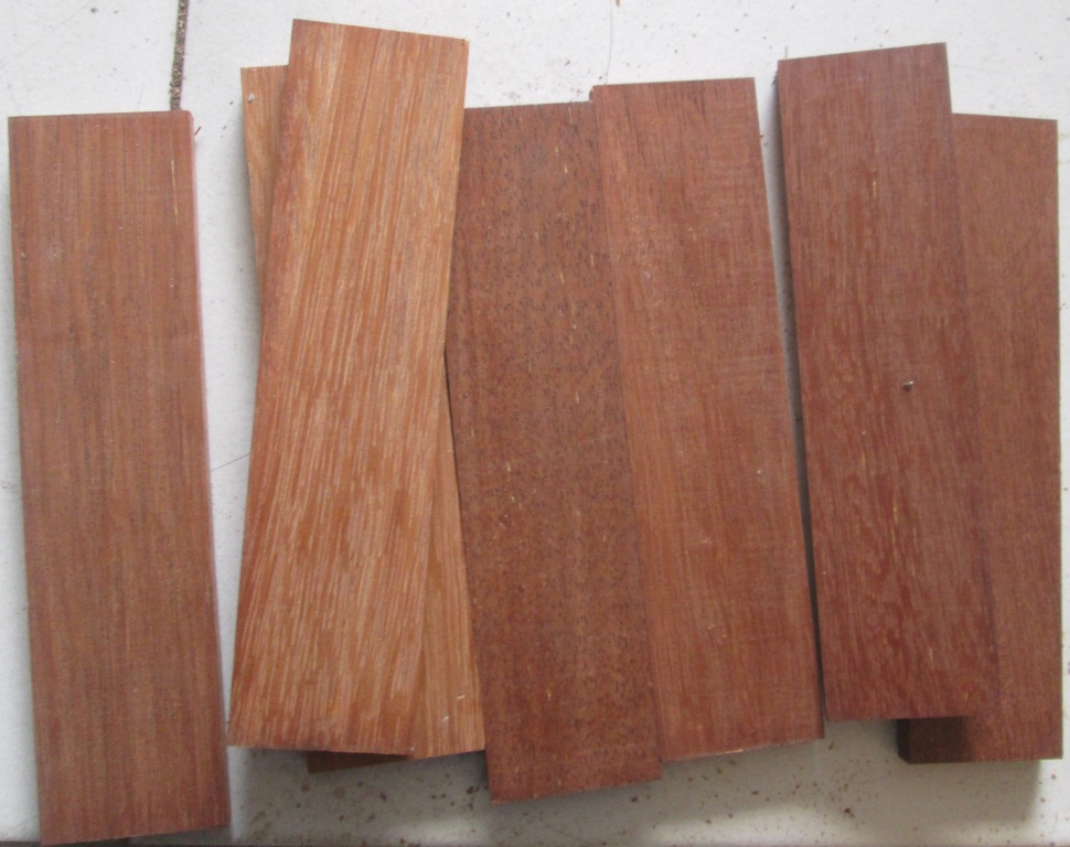 HARGA LANTAI KAYU MERBAU