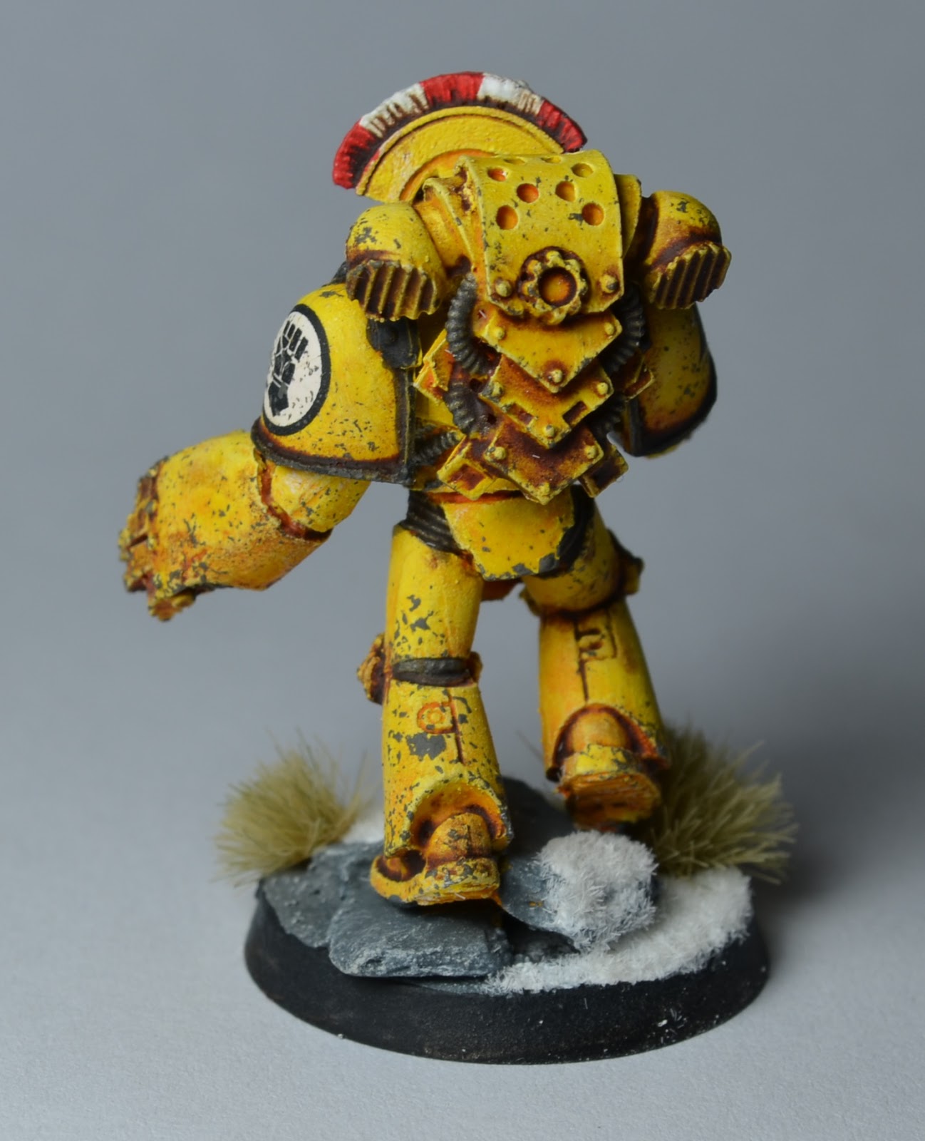 The Sons of Dorn: Mark IV Sergeant and Vox Astartes