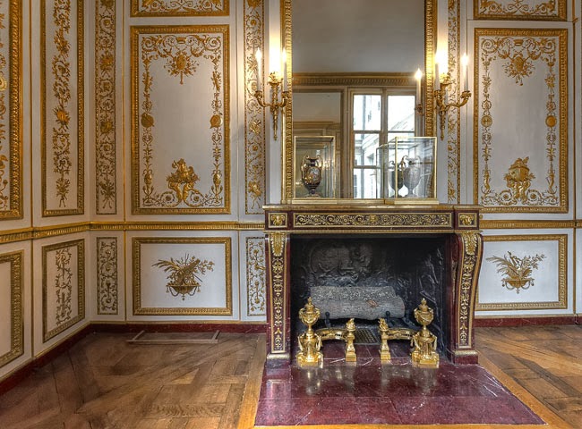 Gods and Foolish Grandeur: Le cabinet de la garde-robe of Louis XVI at ...