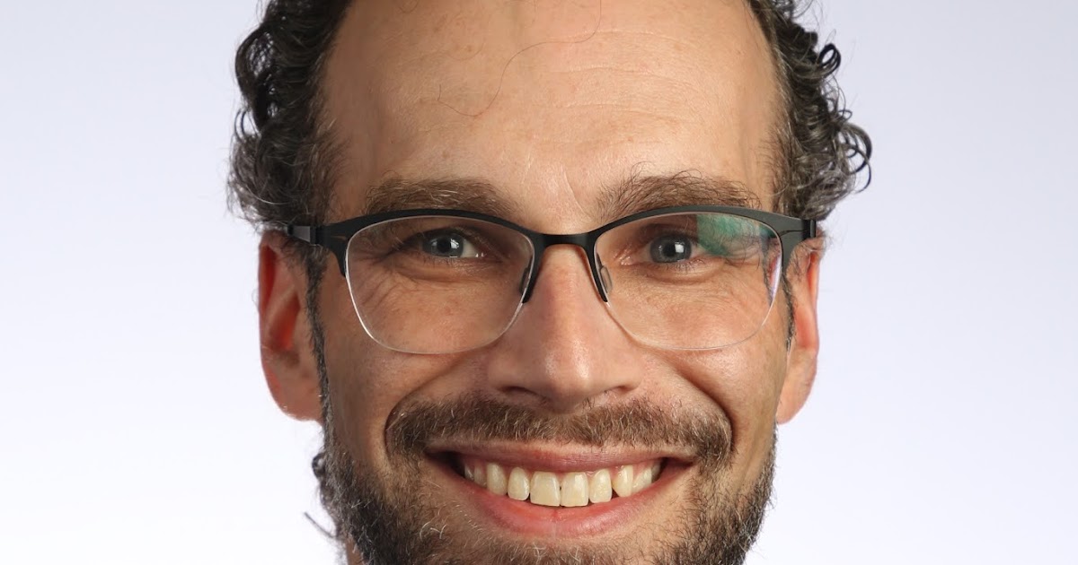 Women In Astronomy: Meet Your CSWA, Jeremy Bailin