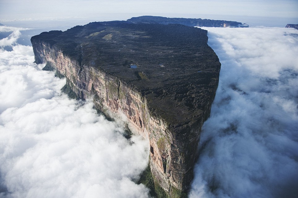 Mount Roraima - Most Adorable Places on the World