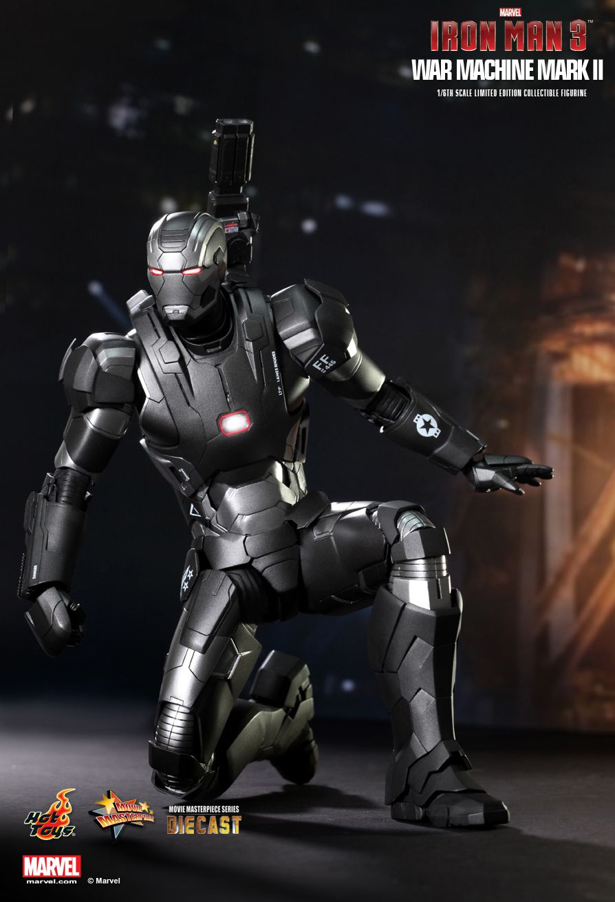 (新品消息))Hot Toys-《復仇者聯盟2：奧創紀元》戰爭機器- WAR MACHINE MARK II (分析及簡介) - Toys ...