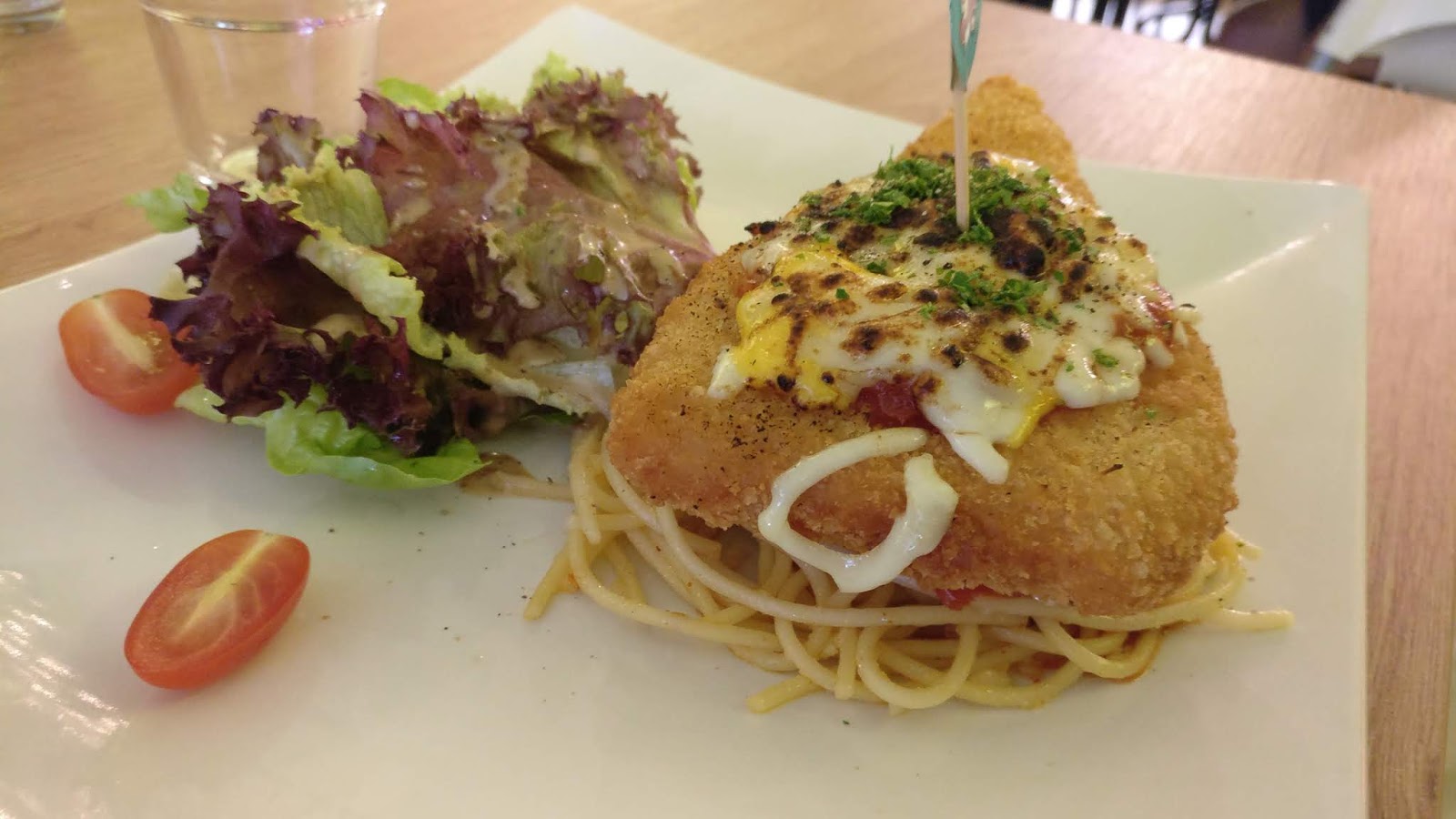 It's About Food!!: Acupaday @ Solaria Square