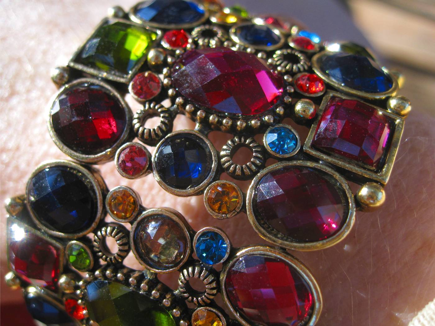 Shari's Chocolate Box: August 2011