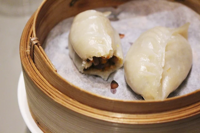 INTERCONTINENTAL ASIANA SAIGON - Emma Louise Layla • Fashion, Beauty ...