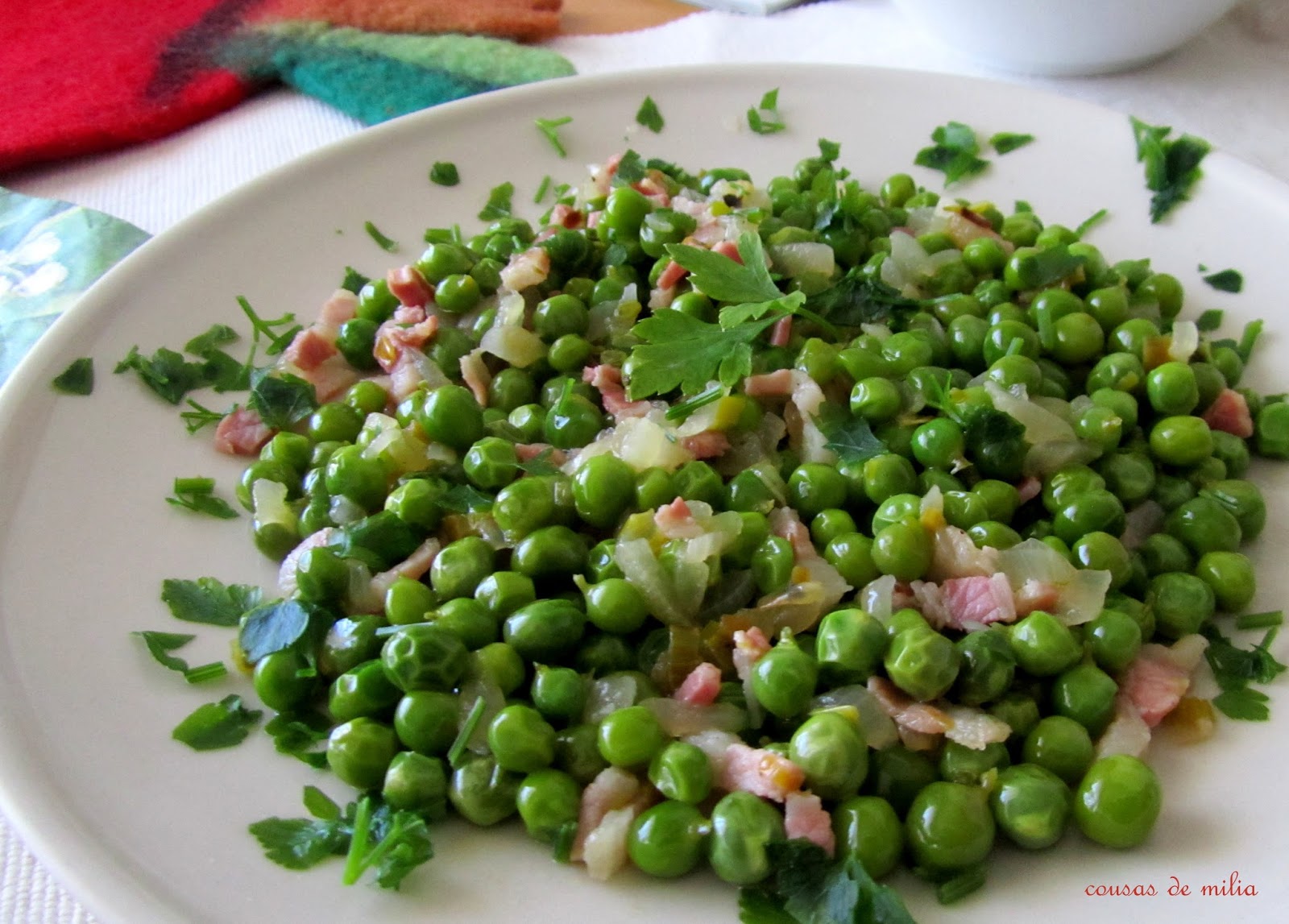 Guisantes frescos con panceta