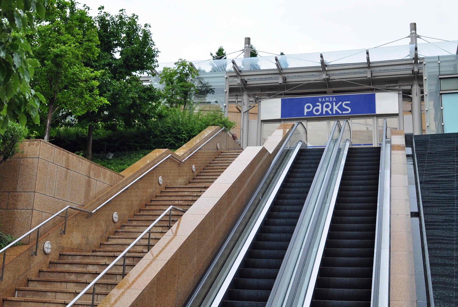 Japan 2012 - Namba Parks Osaka
