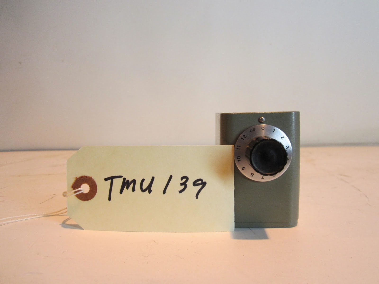 HP 355C VHF Attenuator 0.5 Watt 50-Ohms (TMU139) - Panatron Inc.