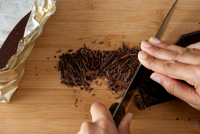 Cardamom Kitchen: Melting Chcolate