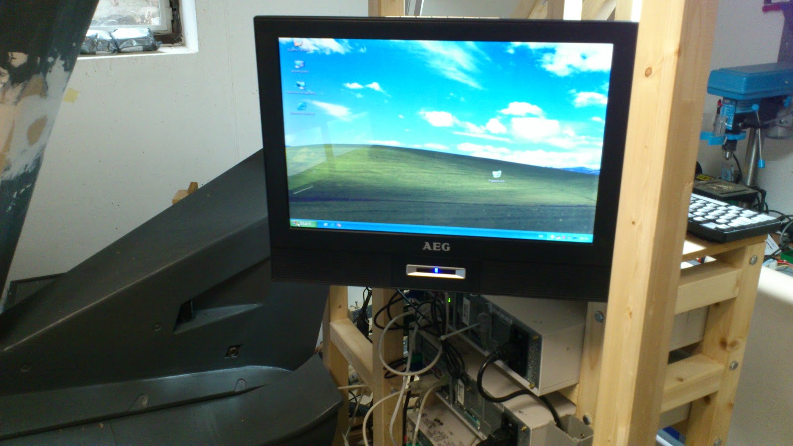 Boeing 737-800NG Fullsize Homecockpit: PC- Rack Finish and Run