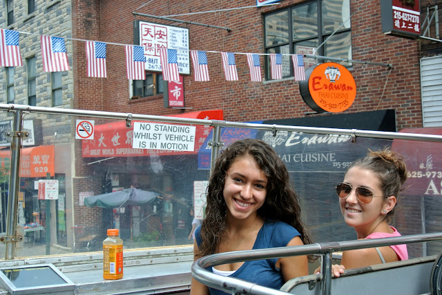 danielle abroad: philly from a double-decker bus