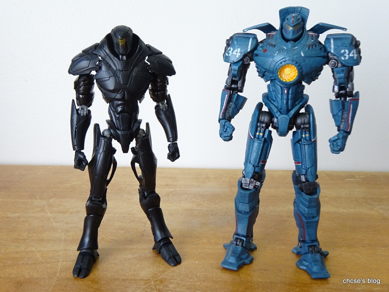 ChCse's blog: Toy Review: Robot Damashii Obsidian Fury (Pacific Rim ...
