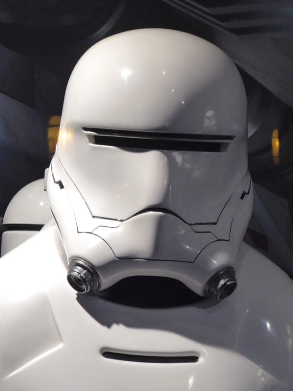 Hollywood Movie Costumes and Props: John Boyega's Finn costume and ...