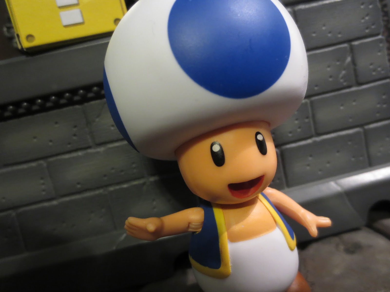 Mario Blue Toad