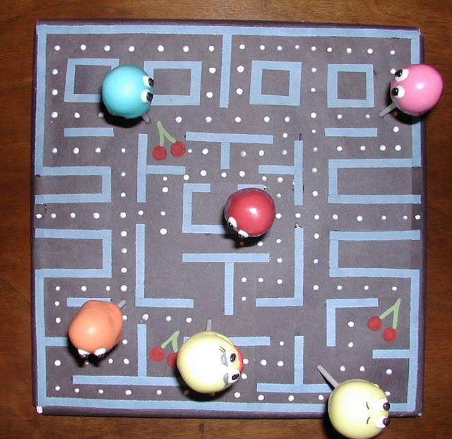 Mini Cakes by Mini Marge: Happy Birthday "Pat-Man"!!