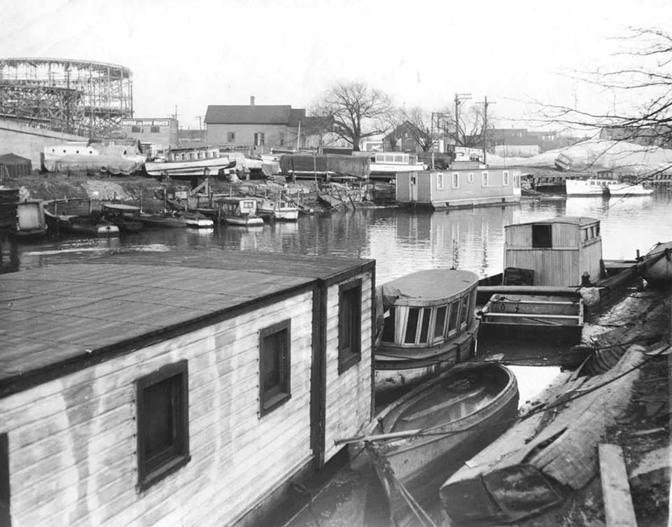 The Digital Research Library of Illinois History Journal™ : Riverview ...