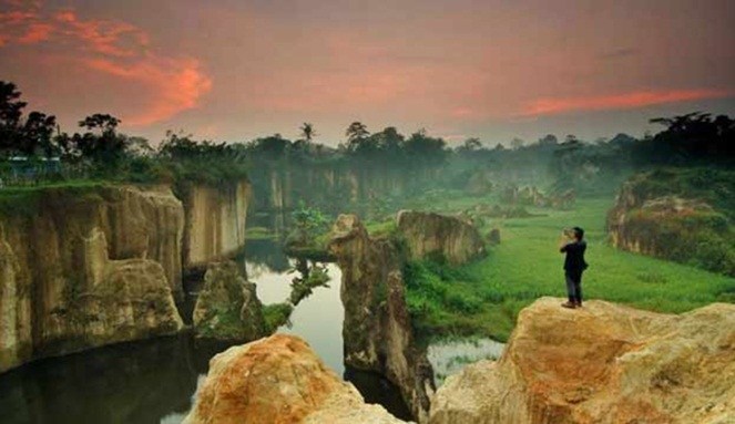 10 Tebing Spektakuler di Indonesia Yang Serasa di Luar Negeri