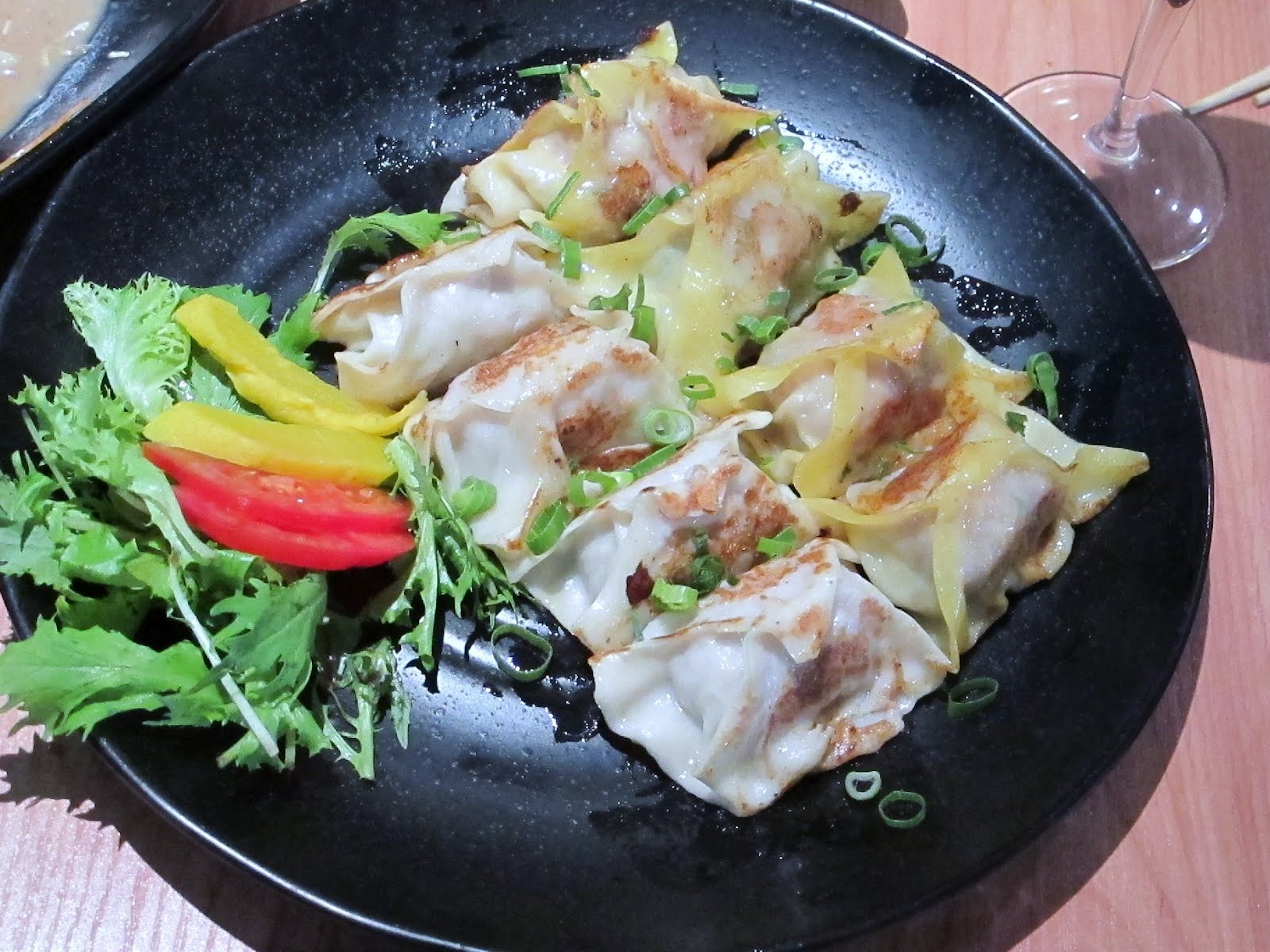 1001 Dinners 1001 Nights: Momoco Sushi Ni (Kew) 03/2012