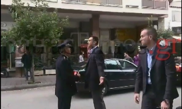 ΒΙΝΤΕΟ: Π@ΥΤΑΝΑ ΤΑ ΕΚΑΝΕ Ο ΚΙΚΙΛΙΑΣ ΣΤΗΝ ΠΑΤΡΑ... ΧΑΡΑΚΤΗΡΙΣΕ "ΤΣΙΡΚΟ ...