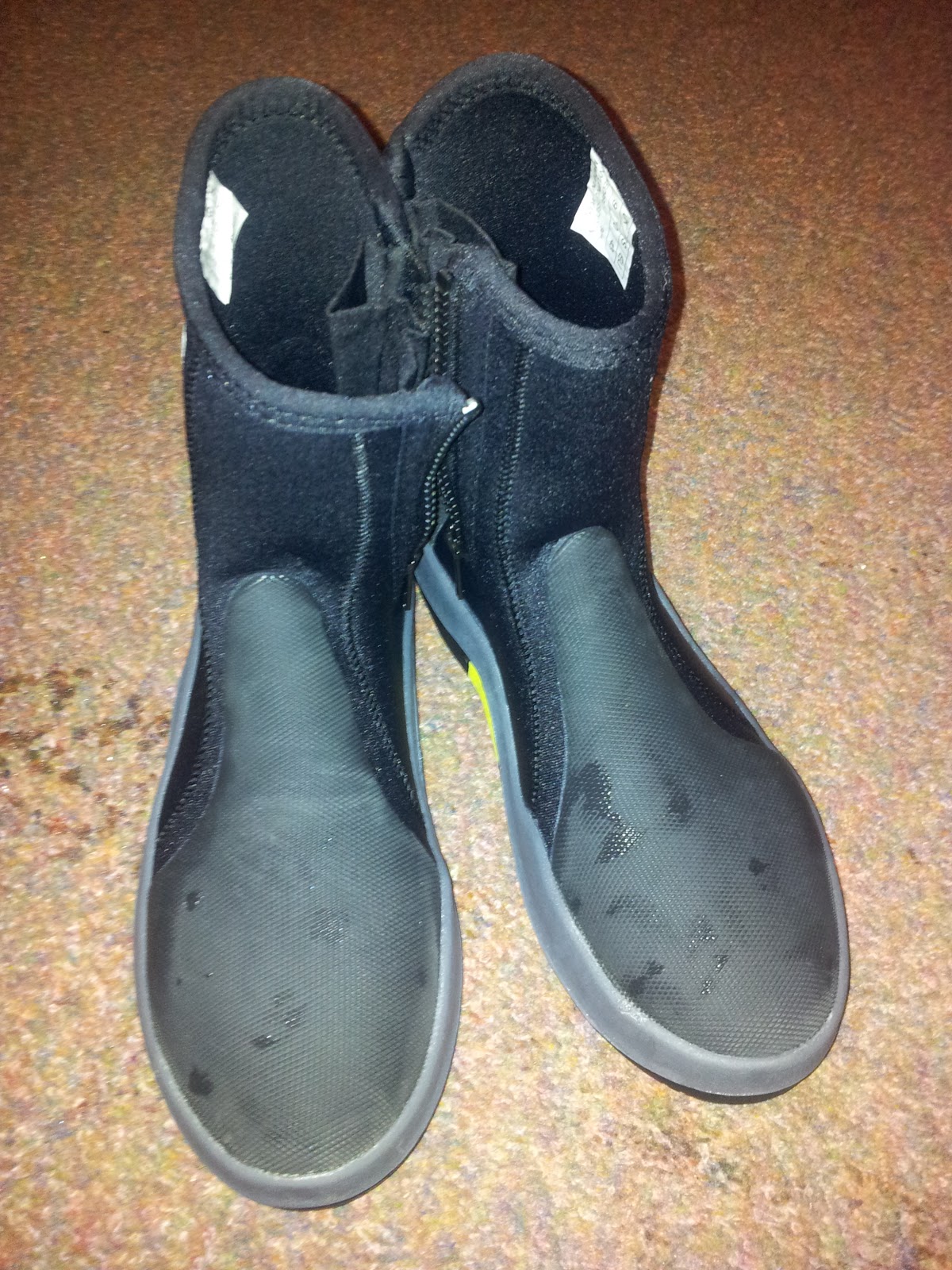 Krazy Kayakers: Lomo Aqua Boot