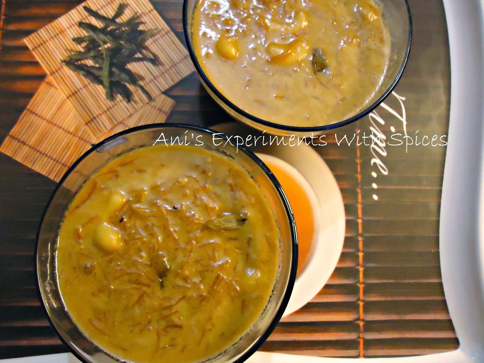 Ani's Experiments With Spices: Nolen Gur diye Sewainer Payesh ...