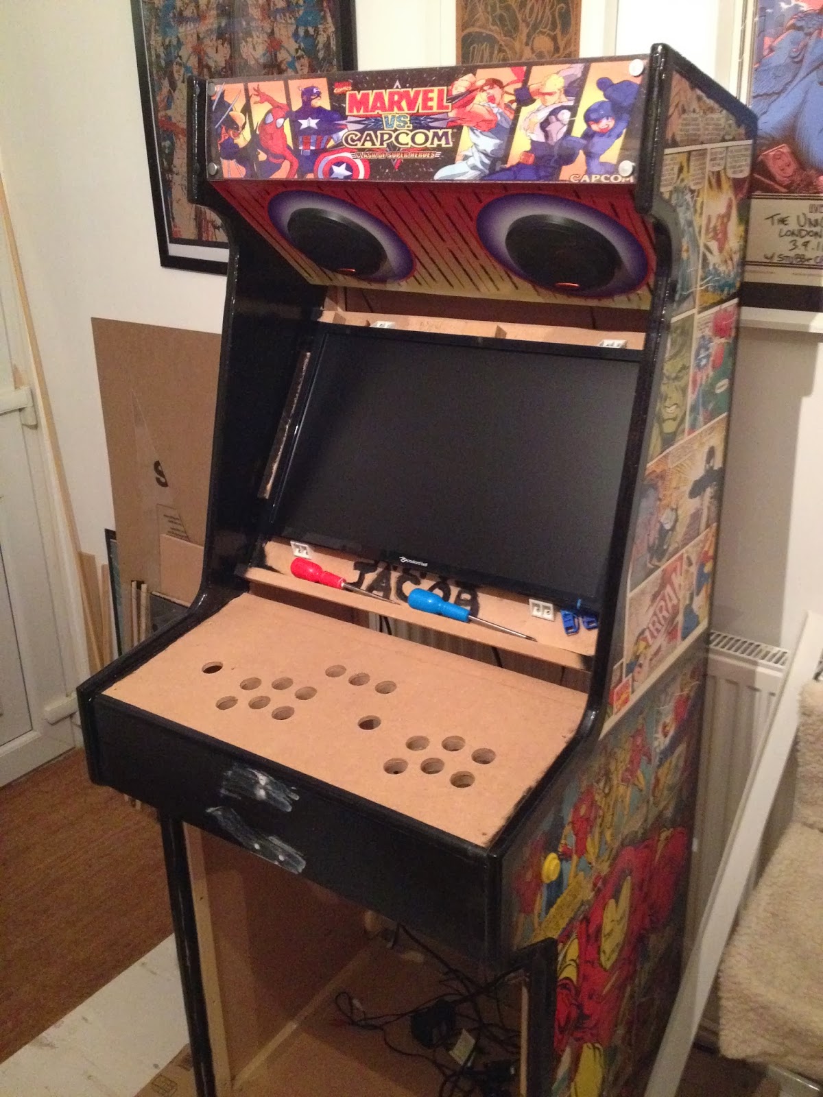 Arcade Cabinet Build: My first arcade cabinet...