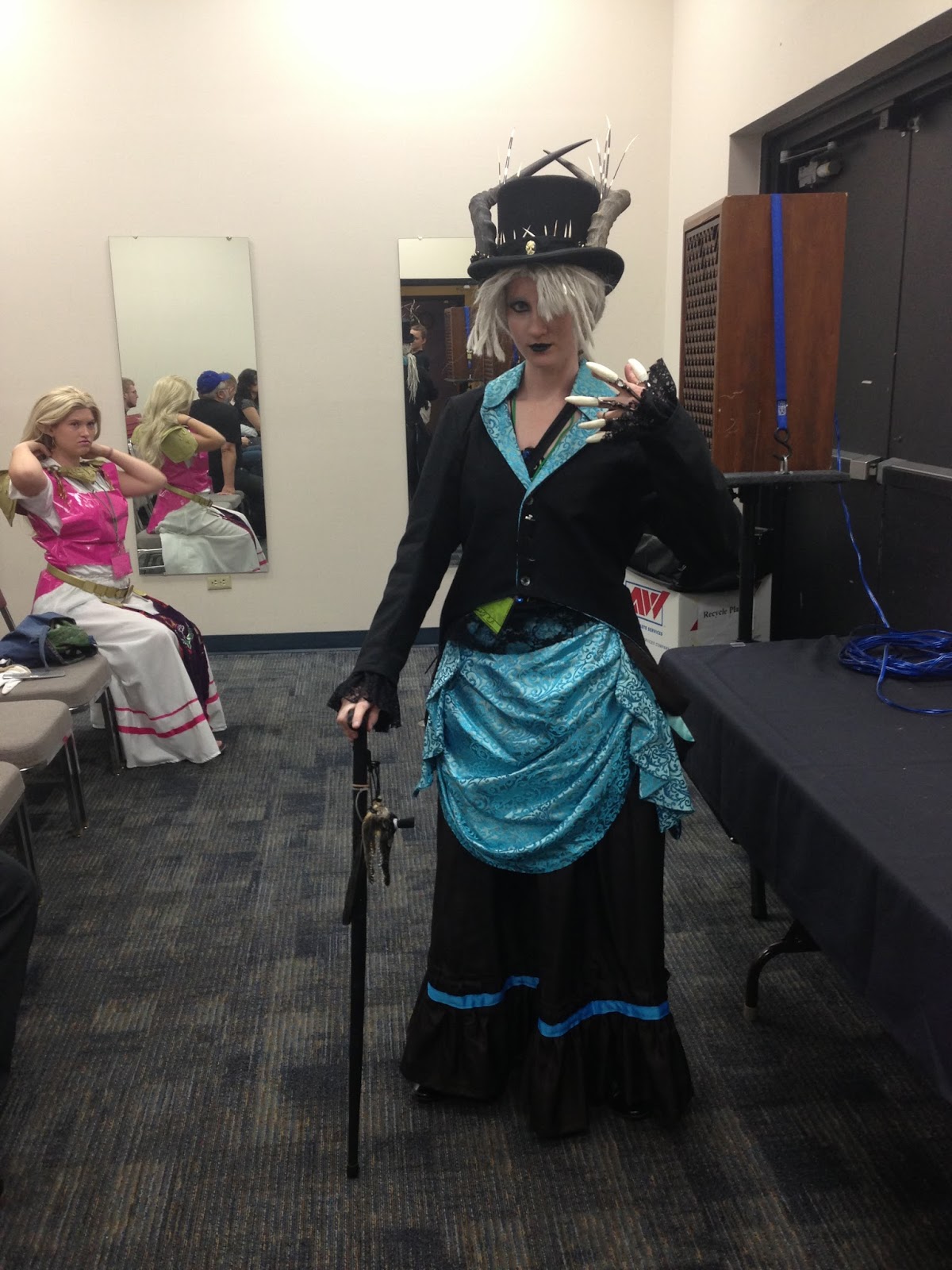A Girl Named Edward: Con Review: Fandemonium 2013!