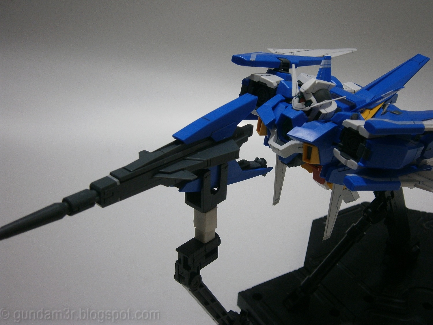 Gundam AGE-2 Normal MG Review Part 4