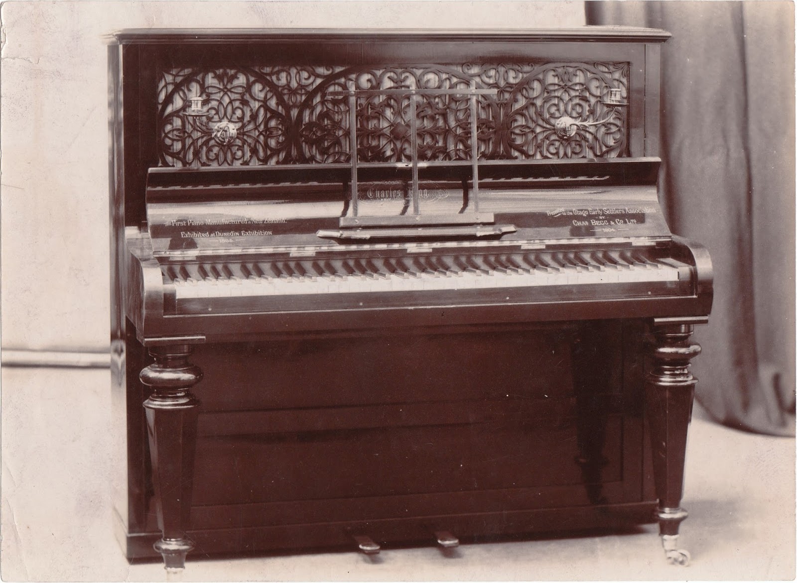 Early New Zealand Photographers: Piano