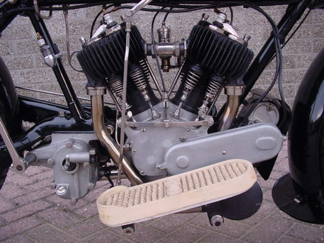 Antique Motorcycles: AJS Model D (1920)