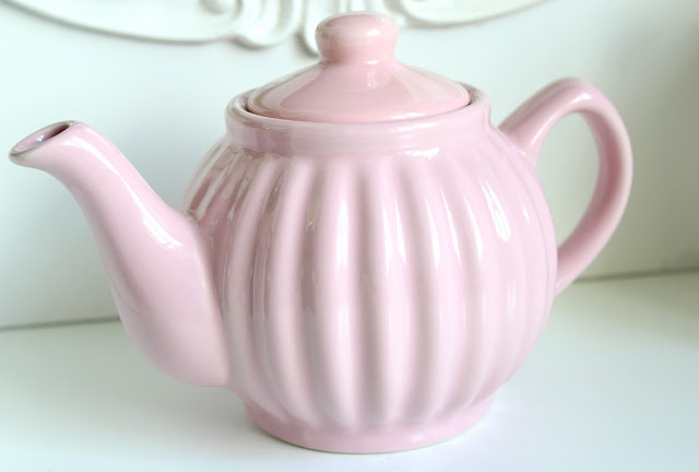 New In: Rayware Afternoon Tea Collection ~ LITTLE RED