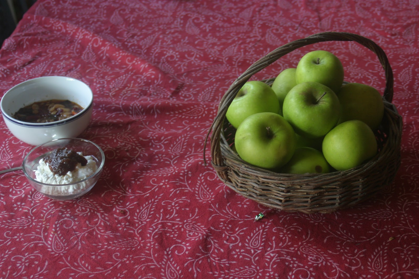 Thrift at Home: A Basket of Grimes Golden Apples