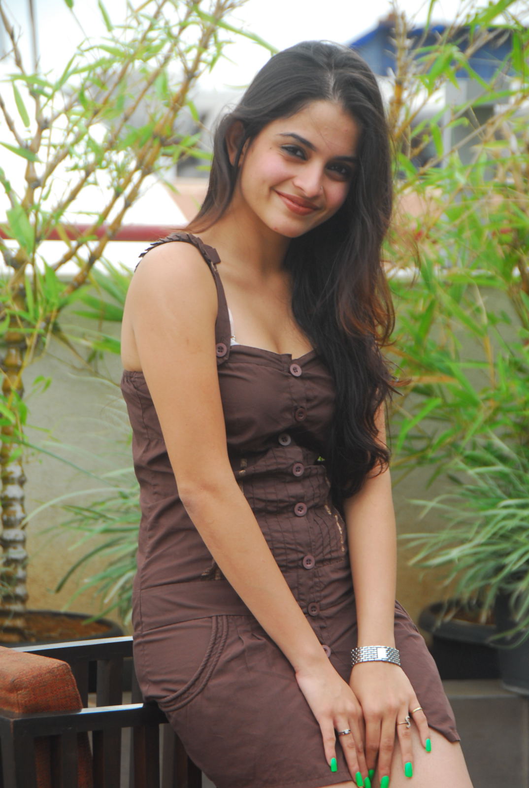 Beautiful Sheena Shahabadi Awesome Photoshoot - Hot PHOTOSHOOT ...