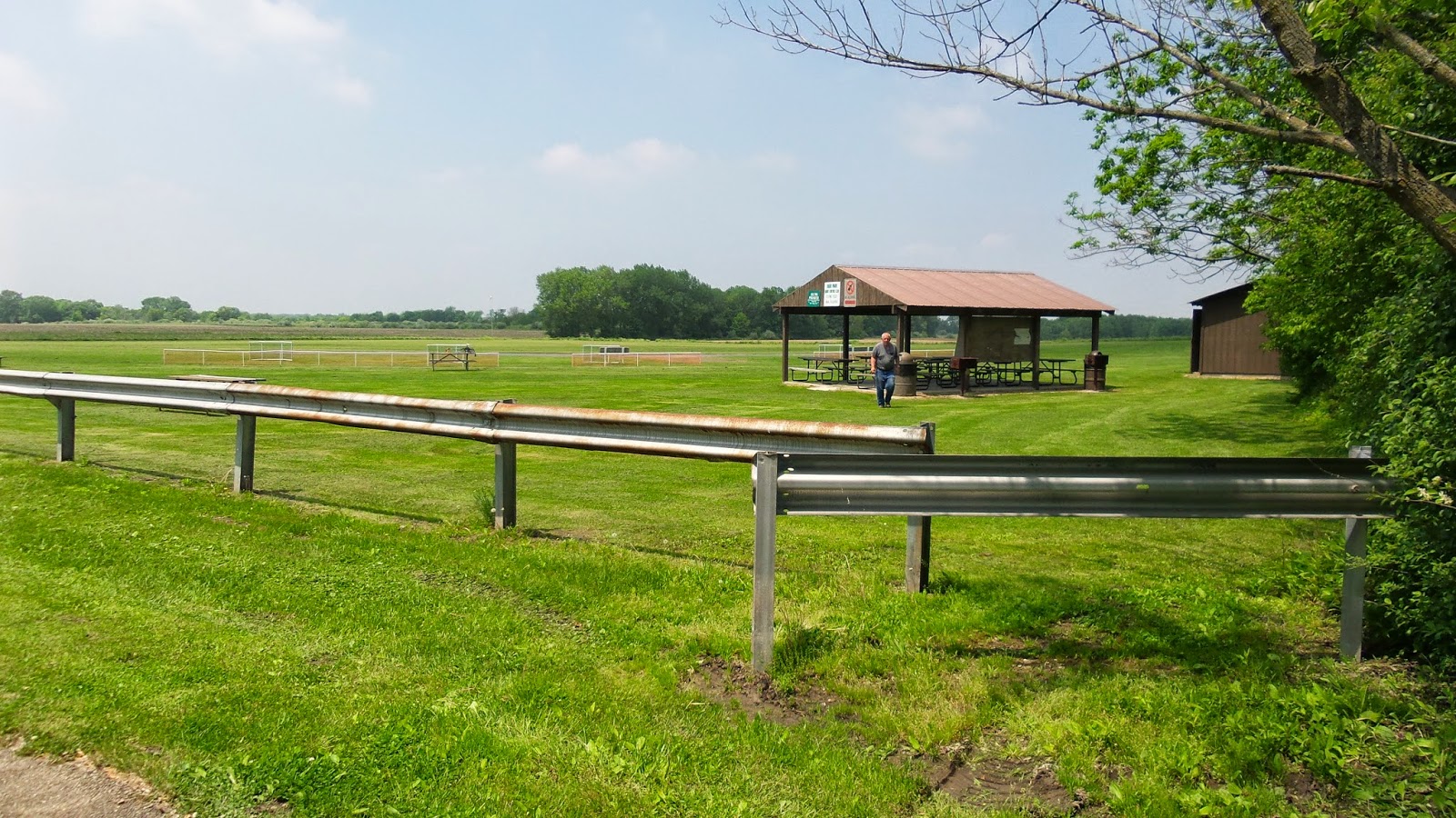 Hike Starved Rock: May 29, 2014 Matthiessen Park
