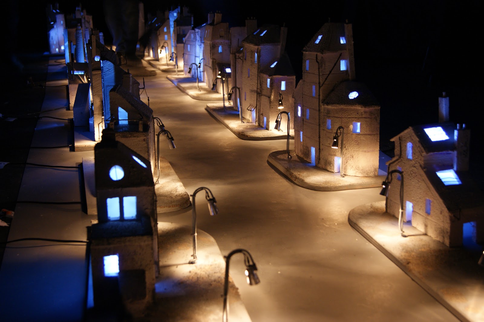 Elsa Amsallem scénographe metteure en scène : Théâtre