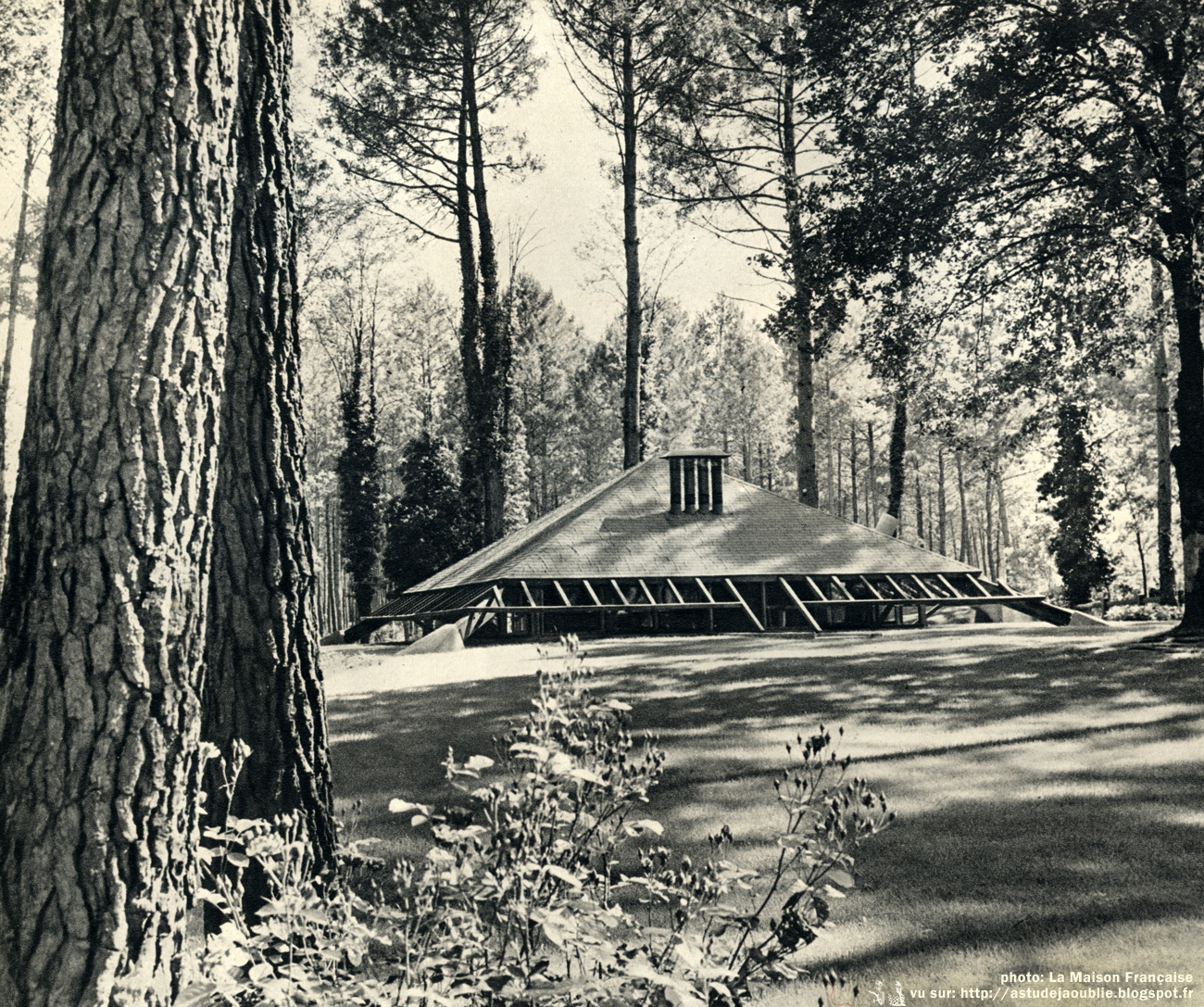 St-Symphorien - Maison Couderc - Yves Salier, Adrien Courtois