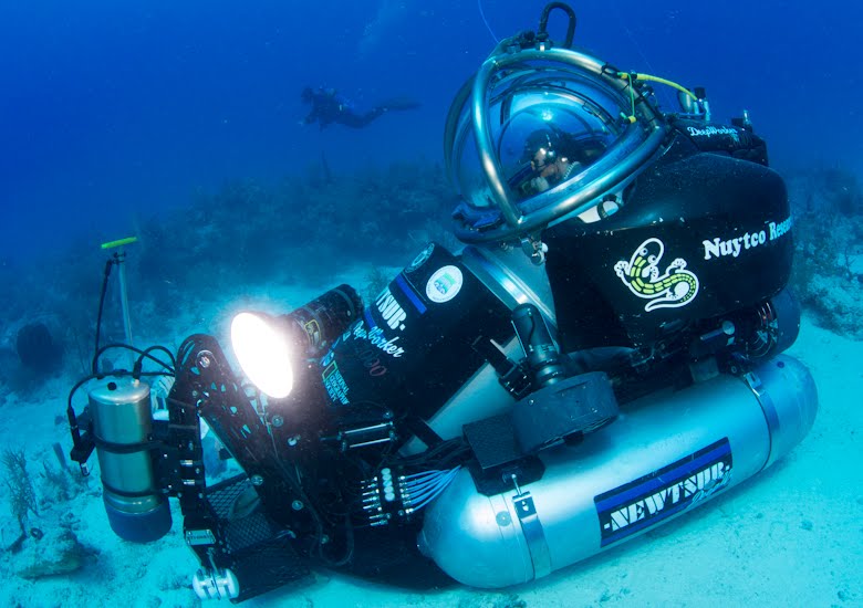 Digital Immersions: NEEMO - NASA astronauts train for Outer Space in ...