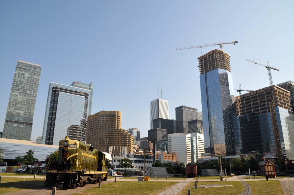 Toronto Grand Prix Tourist - A Toronto Blog: Relaxing in Roundhouse ...