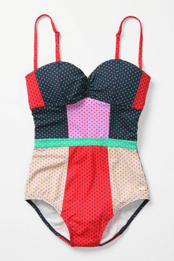 Healthy and Stylish: One piece bathing suits - trend for this summer