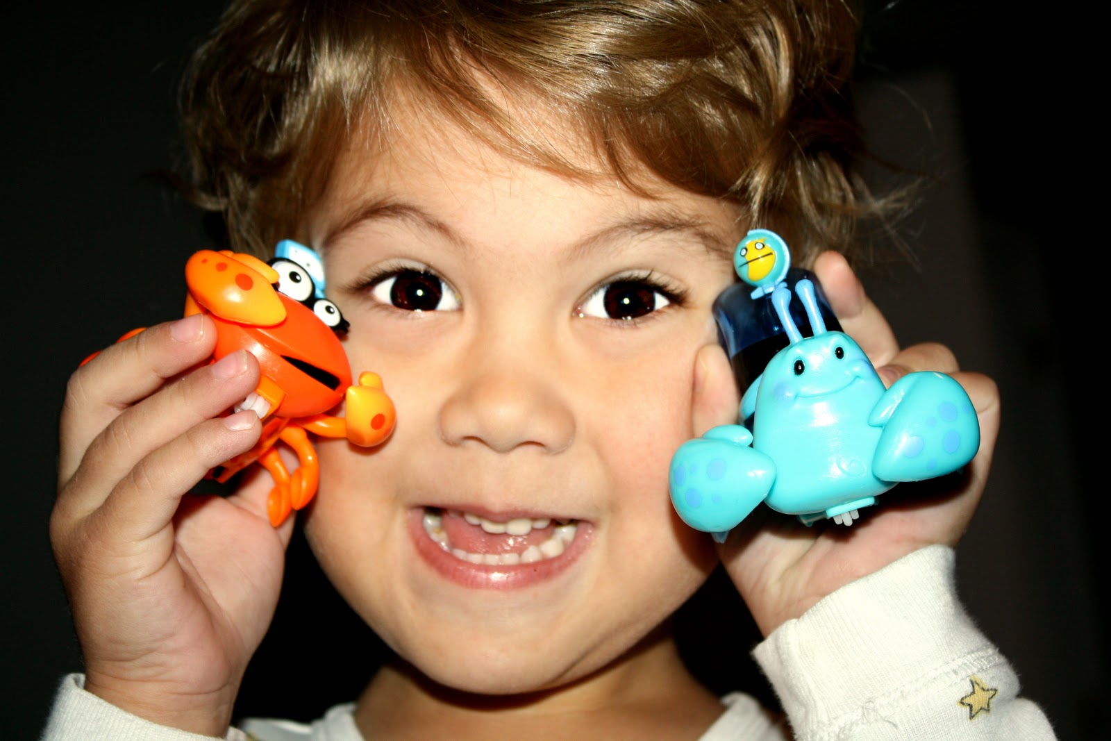 4 Lettre Words: Xia-Xia Pets -- Review & Giveaway